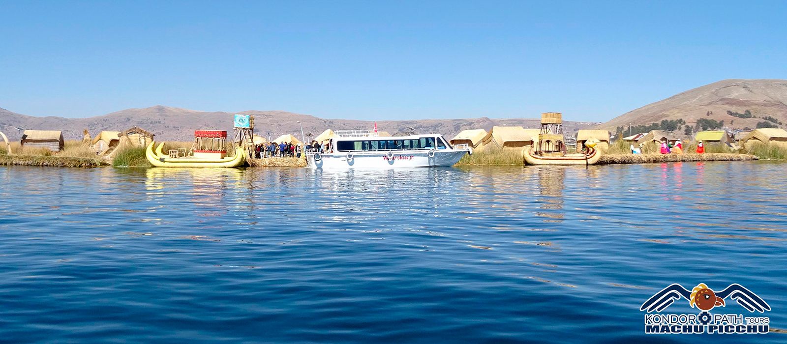 Super Uros Island Tour | Floating Island Lake Titicaca Peru