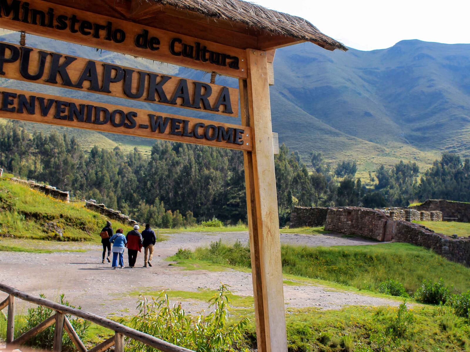 Puka Pukara Archaeological Complex | Inca Fortress & Views